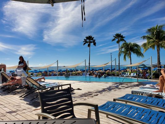 HALE KOA POOL - Updated December 2025 - 27 Photos & 15 Reviews - 2055 ...