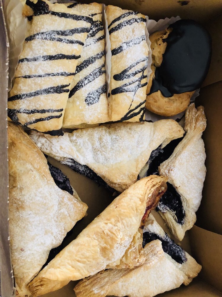 MRS. WILLIAMS BAKERY - 198 Photos & 149 Reviews - 3466 S Decatur Blvd ...