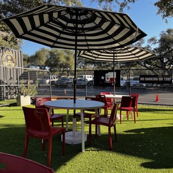 FUN BUNS - Updated June 2025 - 137 Photos & 77 Reviews - 15000 SH-46W ...