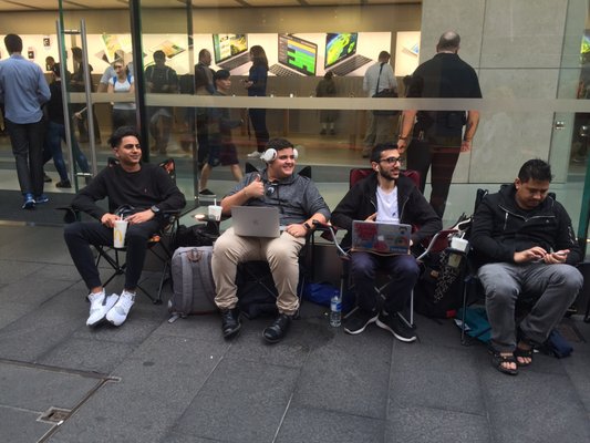 APPLE SYDNEY - Updated October 2025 - 50 Photos & 65 Reviews - 367 ...