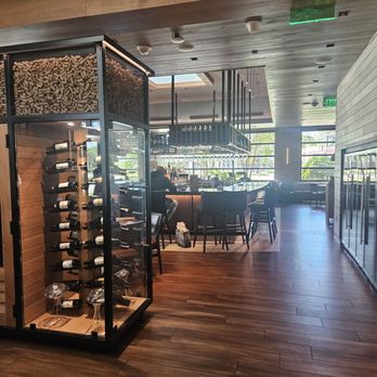 SEASONS 52 - Updated September 2025 - 754 Photos & 347 Reviews - 1862 ...