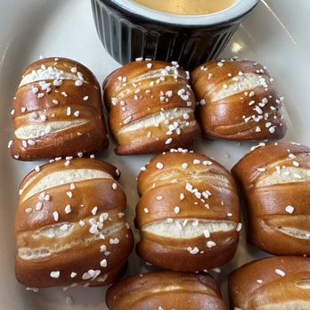 THE FIDDLIN PIG - Updated January 2026 - 93 Photos & 50 Reviews - 100 ...