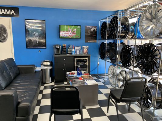 SAN DIEGO TIRE & WHEEL OUTLET nearby at 3865 Convoy St, San Diego ...