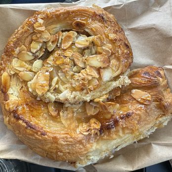 MANRESA BREAD - Updated April 2025 - 619 Photos & 260 Reviews - 271 ...