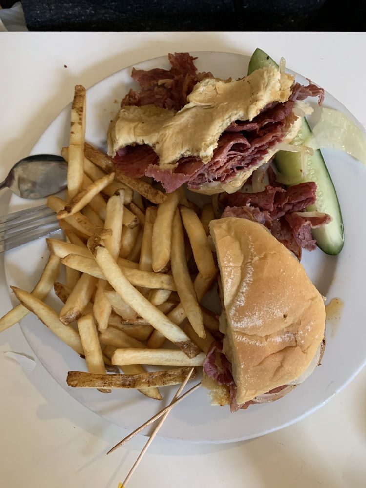 PICCADILLY CAFE & DELI - 24 Photos & 71 Reviews - 1105 Rte 28, South ...