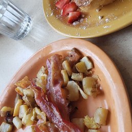 SCRAMBLERS - Updated December 2025 - 135 Photos & 142 Reviews - 8679 ...