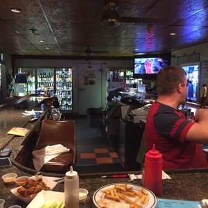 HESS’ TAVERN - Updated August 2024 - 116 E Main St, Bloomsburg ...