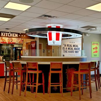 KFC - Updated August 2024 - 22 Photos & 91 Reviews - 2405 Riverside Dr ...