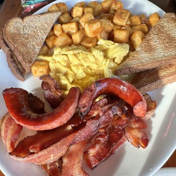 TWO FRIENDS PATIO - Updated August 2024 - 1427 Photos & 1333 Reviews ...