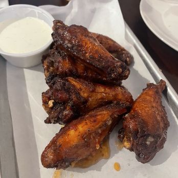 DEAD LOW BREWING - Updated October 2025 - 311 Photos & 182 Reviews ...