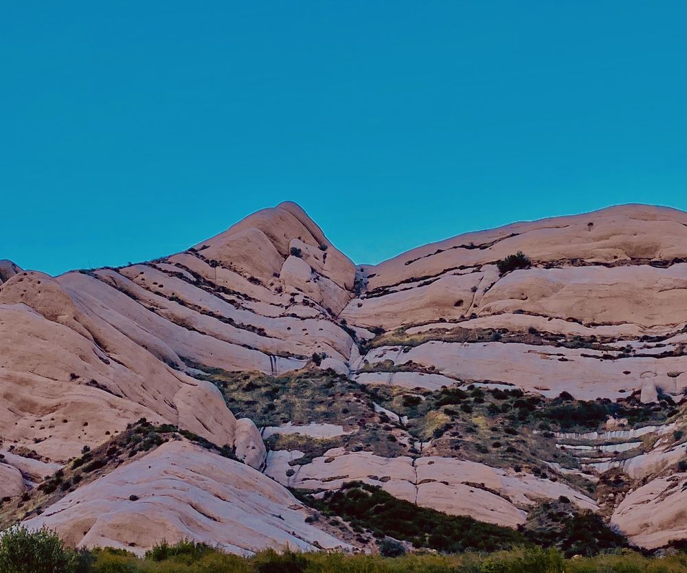 MORMON ROCKS INTERPRETIVE TRAIL - Updated August 2025 - 28 Photos ...