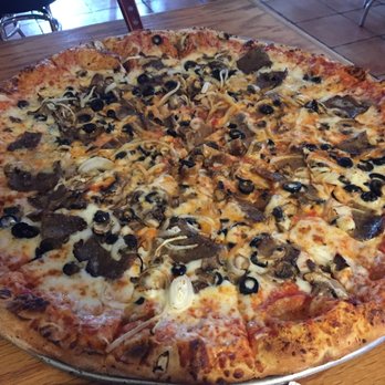 CHARIOT PIZZA - Updated December 2025 - 76 Photos & 170 Reviews - 3930 ...