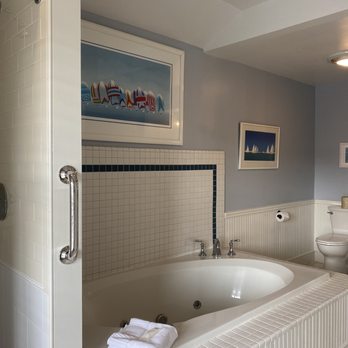 STEAMBOAT INN - Updated December 2025 - 75 Photos & 56 Reviews - 73 ...