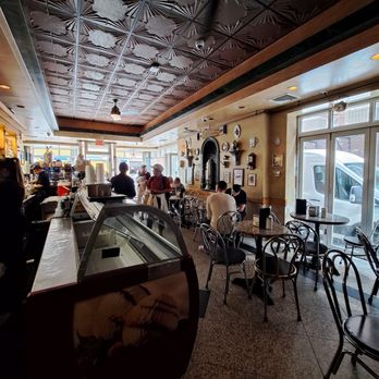 CAFFÉ VITTORIA - Updated August 2025 - 1516 Photos & 1339 Reviews - 296 ...