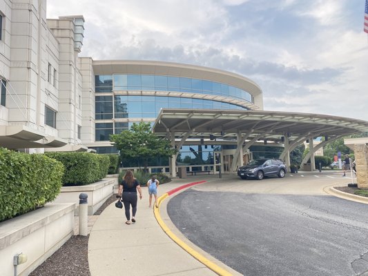 ADVOCATE CONDELL MEDICAL CENTER - Updated December 2025 - 25 Photos ...