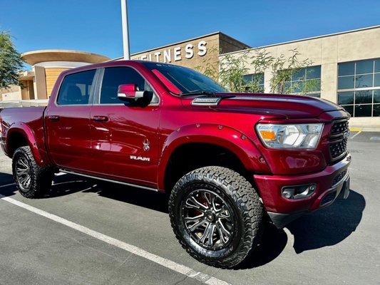 LIFTED TRUCKS - Updated May 2026 - 25 Photos & 10 Reviews - 4545 W Ina ...