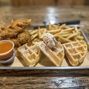 URBAN BIRD HOT CHICKEN - Updated May 2025 - 24 Photos - 9990 Almeda ...