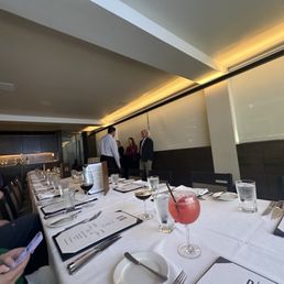 BROADWAY 10 BAR & CHOPHOUSE - Updated June 2025 - 797 Photos & 443 ...