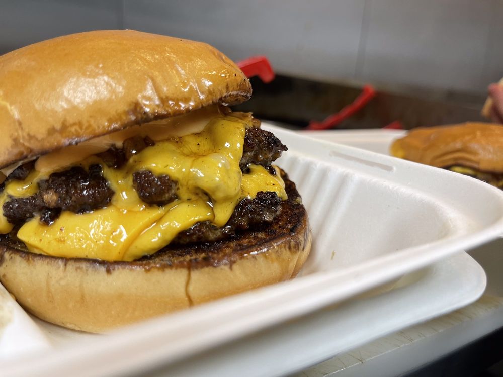 SMASHED OUT - Updated June 2025 - 61 Photos & 93 Reviews - 1560 S Lewis ...