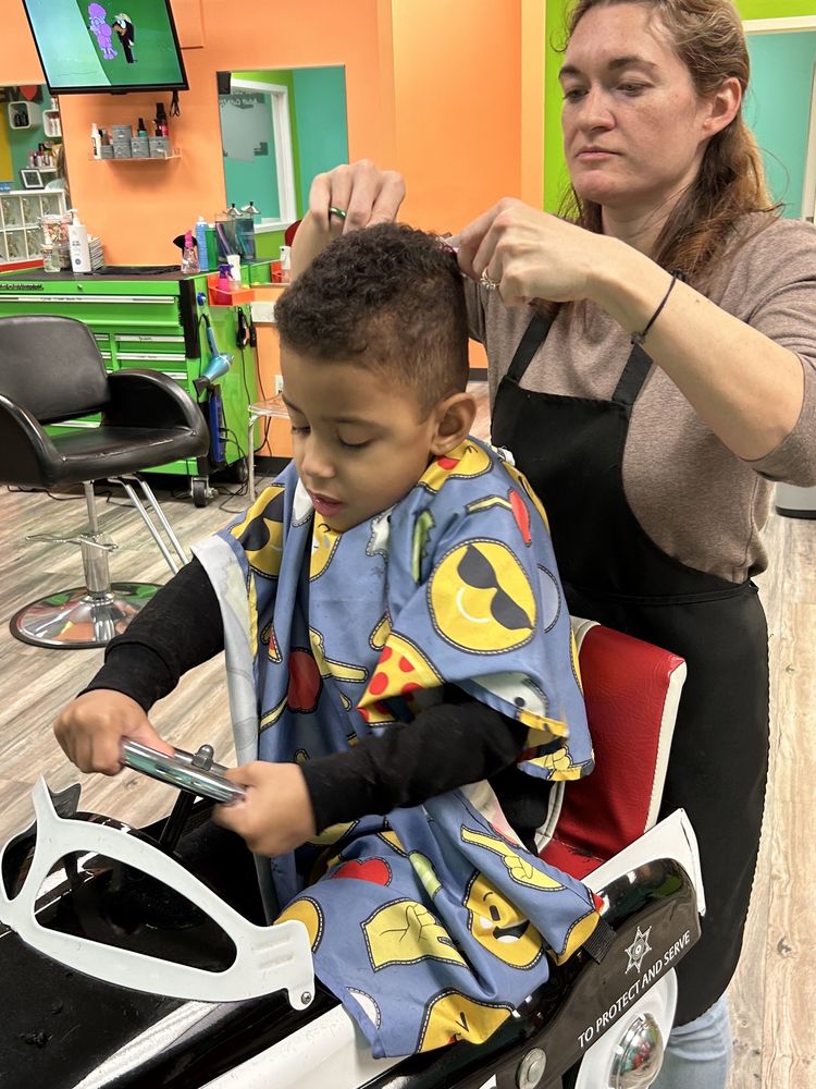 KIDTOPIA SALON - Updated August 2024 - 18 Photos & 31 Reviews - 13106 ...
