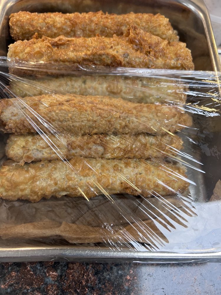 YELLOW RIVER RESTAURANT - Updated October 2025 - 69 Photos & 40 Reviews ...