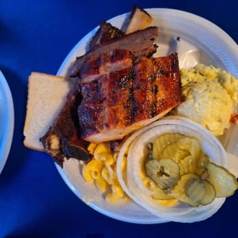 IRON WORKS BARBECUE - Updated May 2024 - 863 Photos & 1274 Reviews ...