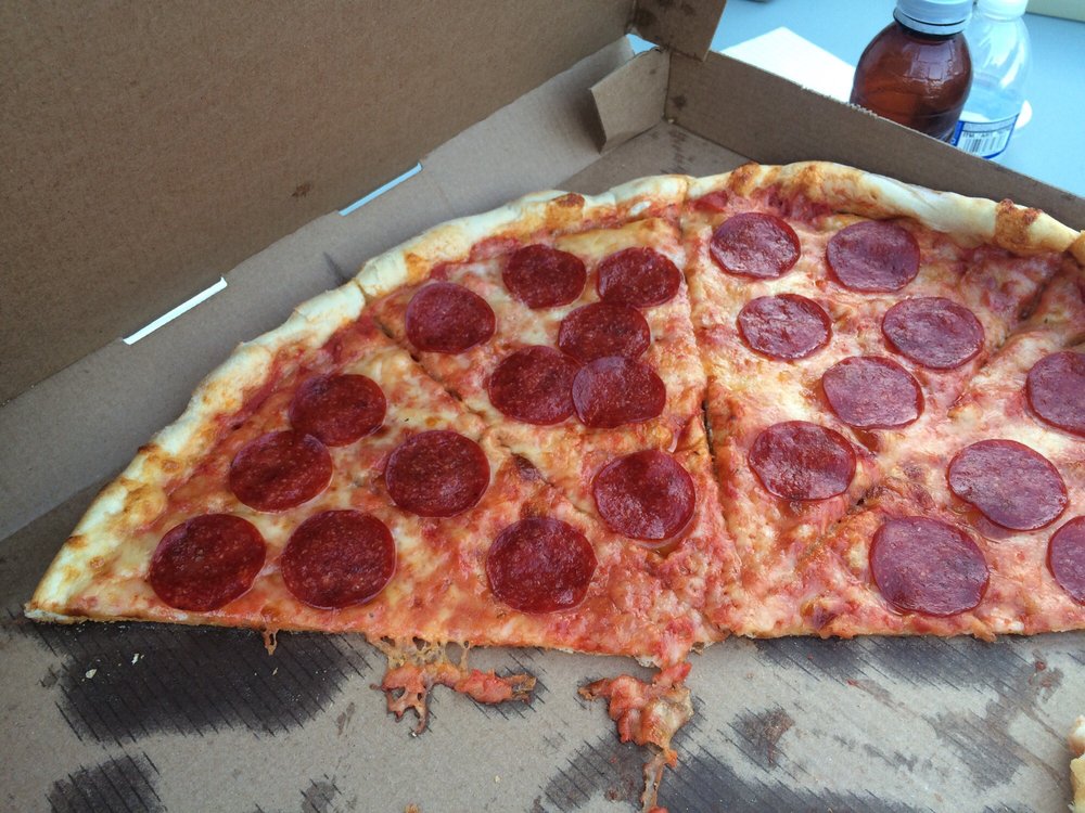 GIOVANNI’S RESTAURANT - 105 Ellison St, Paterson, New Jersey - Pizza ...