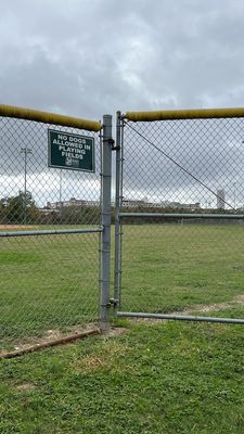 STUDE PARK - Updated May 2025 - 41 Photos & 27 Reviews - 1031 Stude St ...