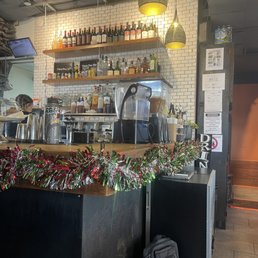 32 SHEA - Updated September 2024 - 705 Photos & 1083 Reviews - 10626 N ...