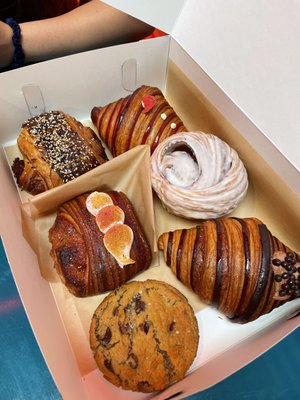 BLACK BOX BAKERY - 123 Photos & 40 Reviews - 5505 W 20th Ave, Edgewater ...