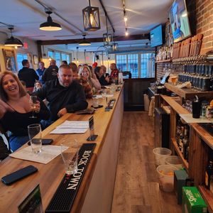 5TH COMPANY BREWING - Updated June 2025 - 65 Photos & 34 Reviews - 325 ...