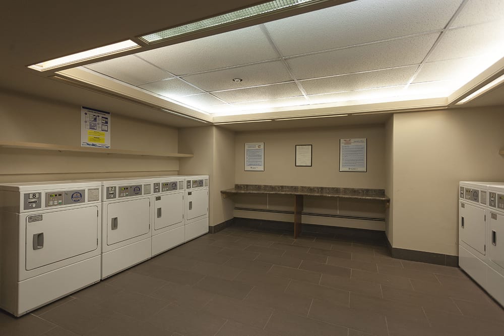 VISTA TOWER - Updated December 2024 - 912 6th Avenue SW, Calgary ...