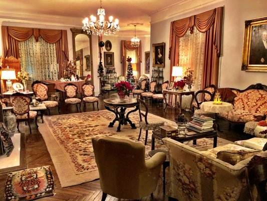 LAYTON CASTLE - Updated October 2025 - 12 Photos - 1133 S Grand St ...