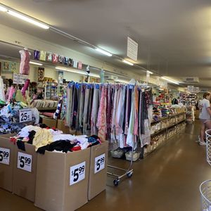 SAS FABRIC SUPERSTORE - Updated June 2024 - 46 Photos & 79 Reviews ...