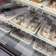 ITALIAN BAKERY - 102 Photos & 84 Reviews - 82 E Lake St, Addison ...