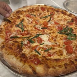 MIDTOWN PIZZA KITCHEN - Updated December 2025 - 132 Photos & 160 ...