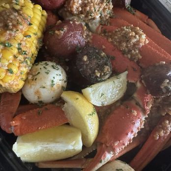 HAPPYRITO SEAFOOD - Updated September 2025 - 344 Photos & 202 Reviews ...