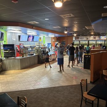 CACTUS YARDS - Updated August 2025 - 72 Photos & 76 Reviews - 4536 E ...