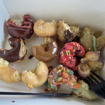 THE MINI DONUT COMPANY with 89 real customer photos - Updated August ...