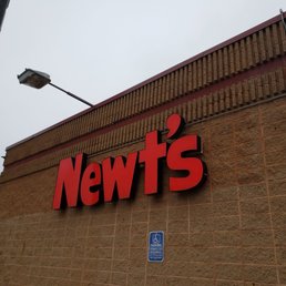 NEWT’S NORTH - Updated August 2025 - 116 Photos & 193 Reviews - 5231 E ...