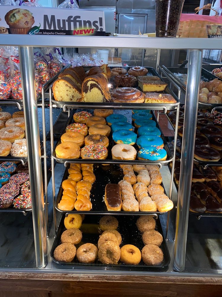 WINCHELL’S DONUTS - 73 Photos & 72 Reviews - 272 N Tustin St, Orange ...