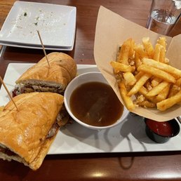 CAVANA’S PUB & GRUB - Updated August 2025 - 292 Photos & 487 Reviews ...