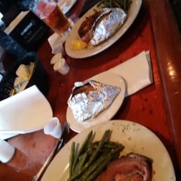 PIER 14 RESTAURANT & LOUNGE - Updated July 2024 - 852 Photos & 952 ...