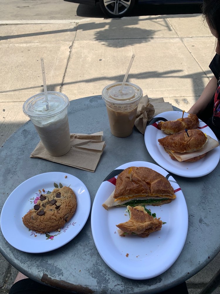 JAVA HUTT - Updated June 2025 - 43 Photos & 110 Reviews - 165 W 9 Mile ...