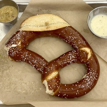 TAPS FISH HOUSE & BREWERY - Updated January 2026 - 123 Photos & 61 ...