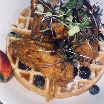 GARDEN ROOFTOP - Updated February 2025 - 100 Photos & 37 Reviews - 411 ...