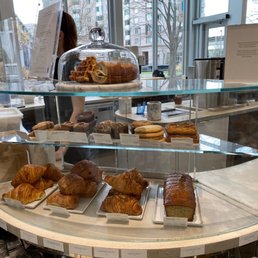 BLUE BOTTLE COFFEE - THE PRU - Updated June 2025 - 159 Photos & 136 ...