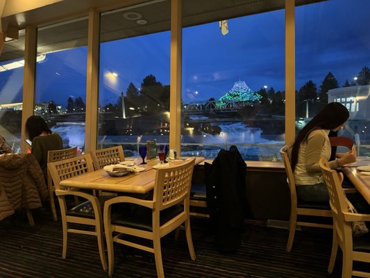 ANTHONY’S AT SPOKANE FALLS - Updated August 2025 - 520 Photos & 471 ...
