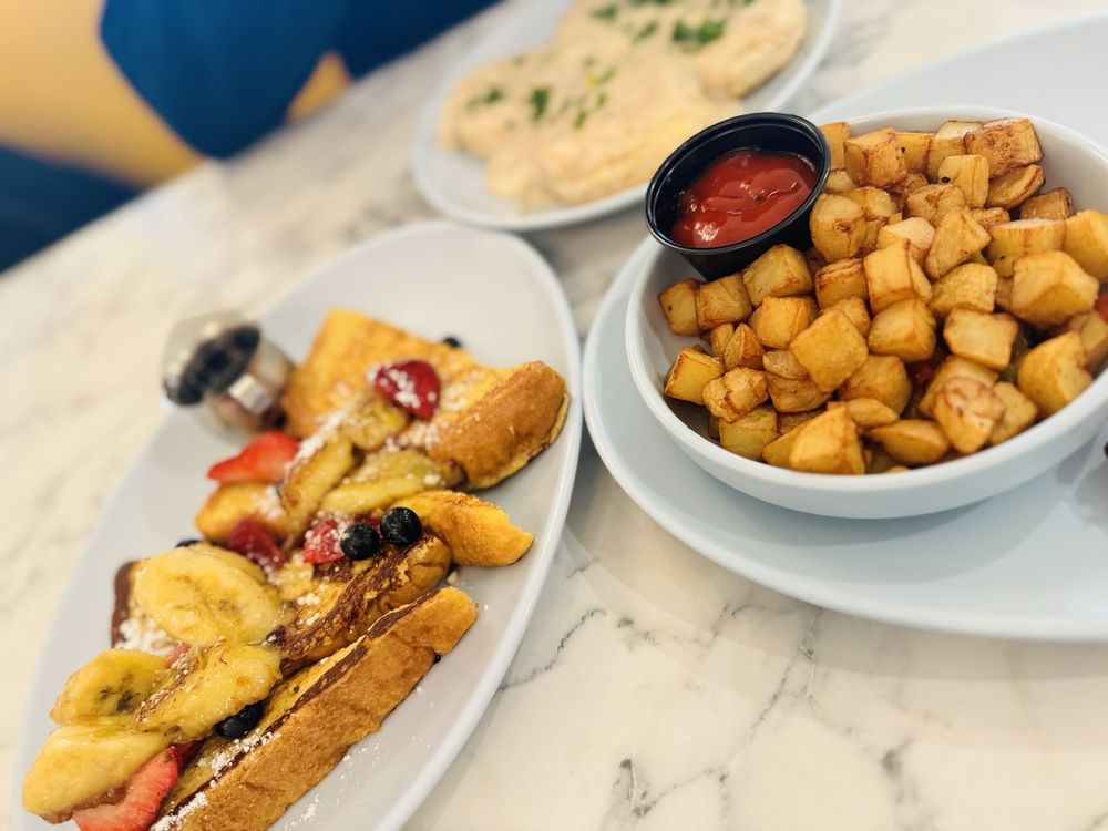 SUNSHINE DINER BY CHEF ART SMITH - Updated August 2025 - 126 Photos ...