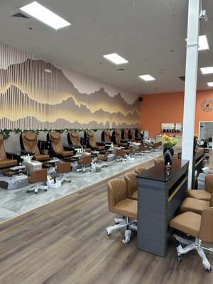 BEAUTY NAIL - Updated January 2025 - Average of 2.7 Stars Reviews - 555 ...